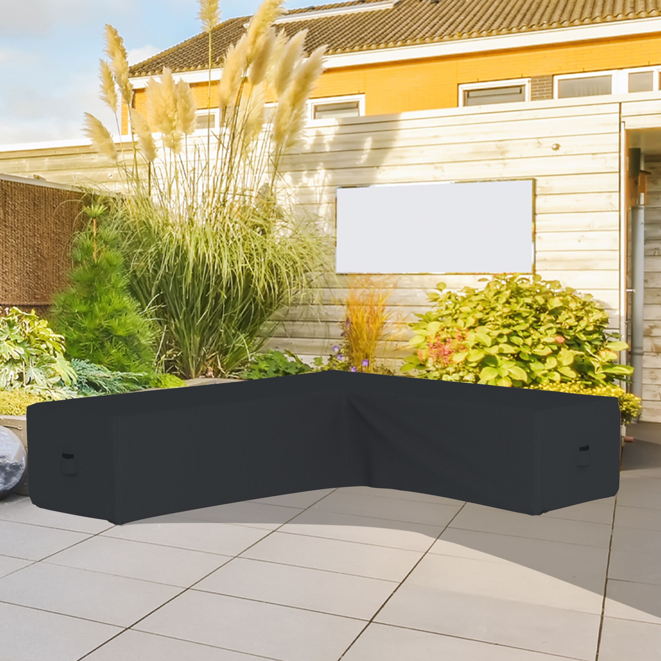 Shop Custom Outdoor Covers | Covers & All Canada